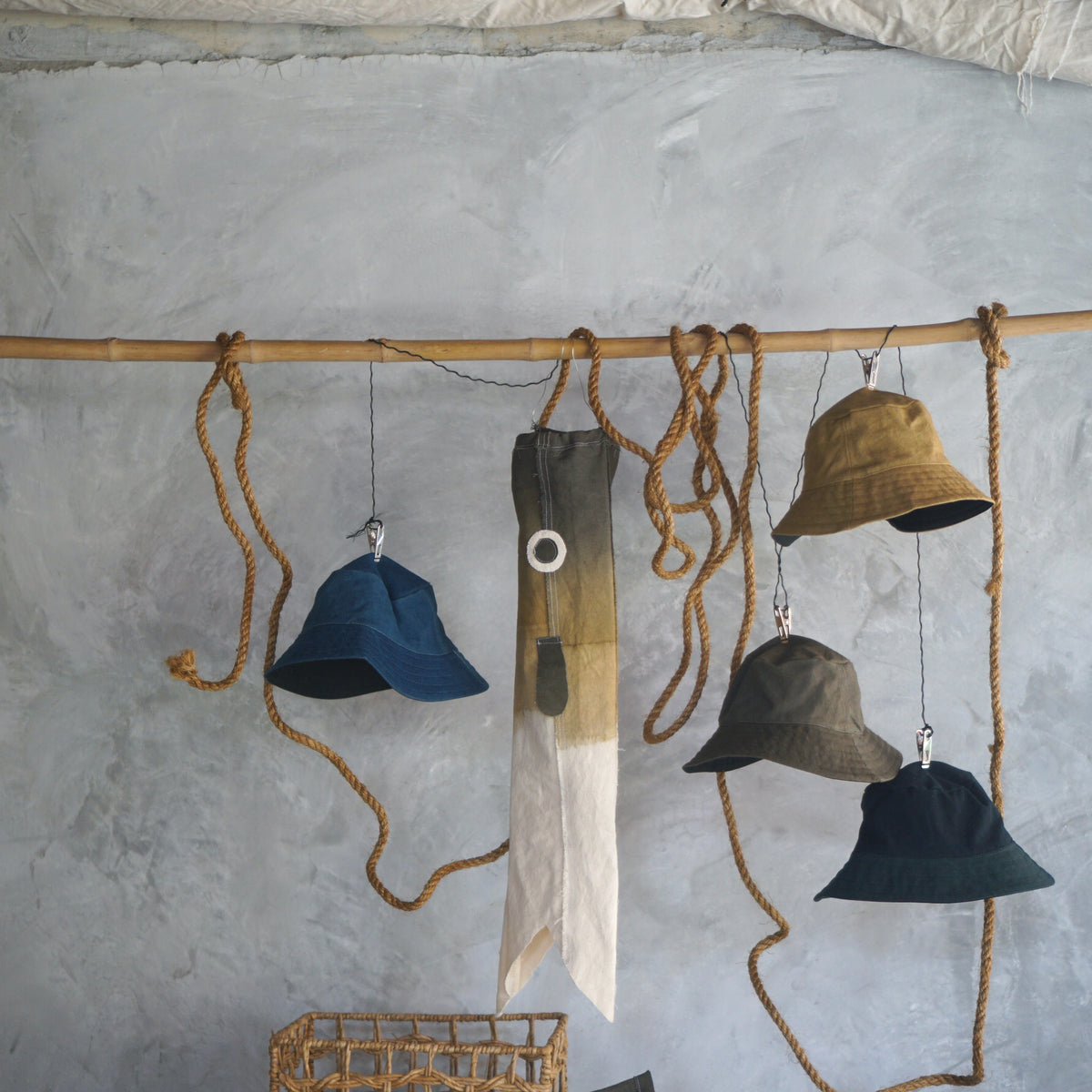 BUCKET HAT – UNPLUG MOVEMENT SDN. BHD. (1306460-V)