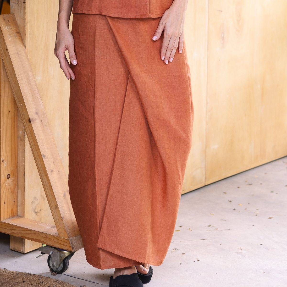 LINEN SARONG – UNPLUG MOVEMENT SDN. BHD. (1306460-V)